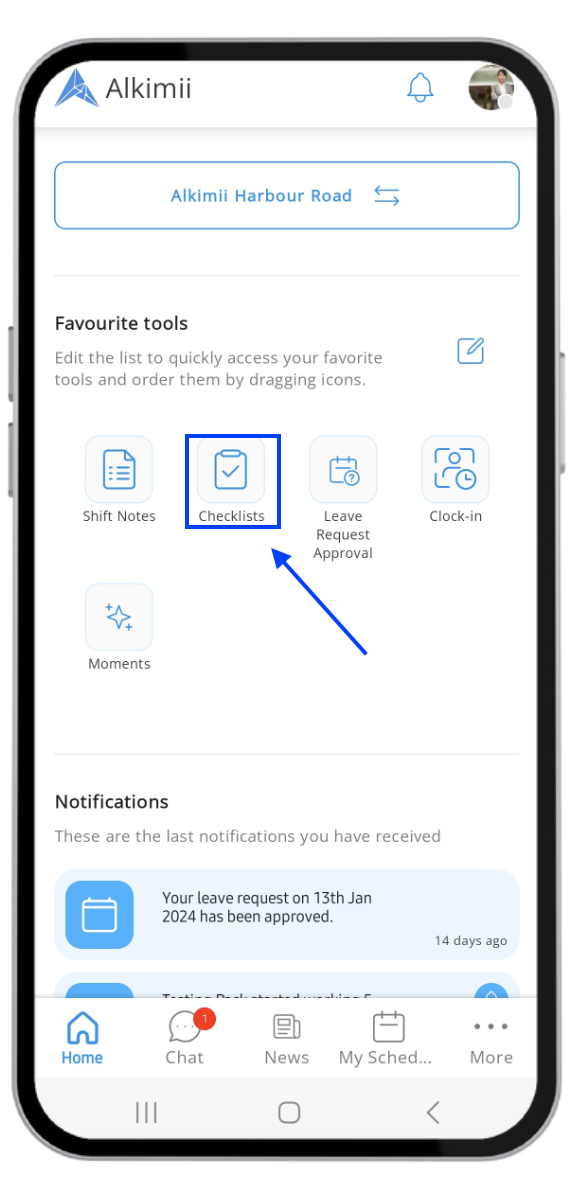How to navigate Checklists on mobile?